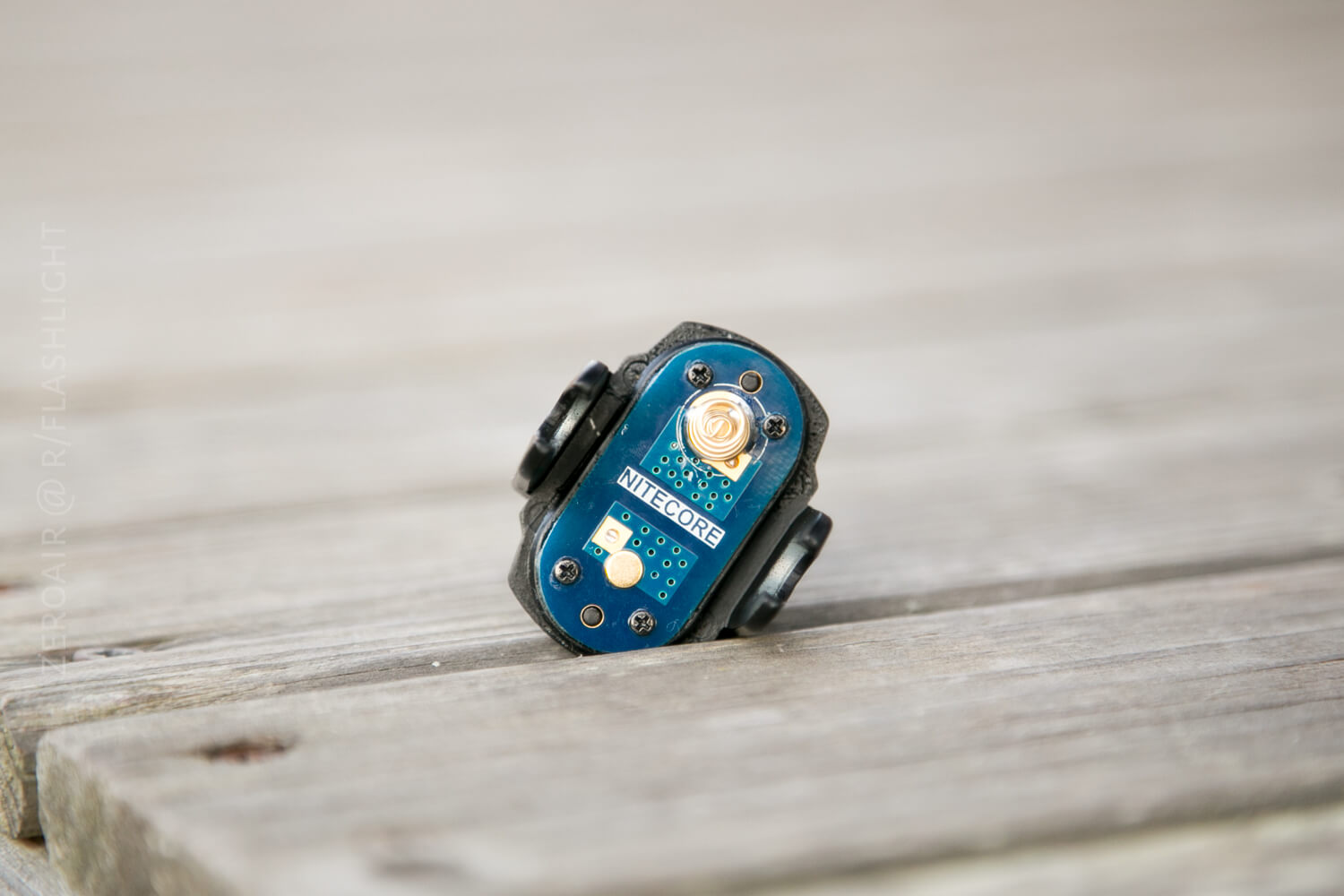 Nitecore SRT9 Flashlight Review - ZeroAir Reviews