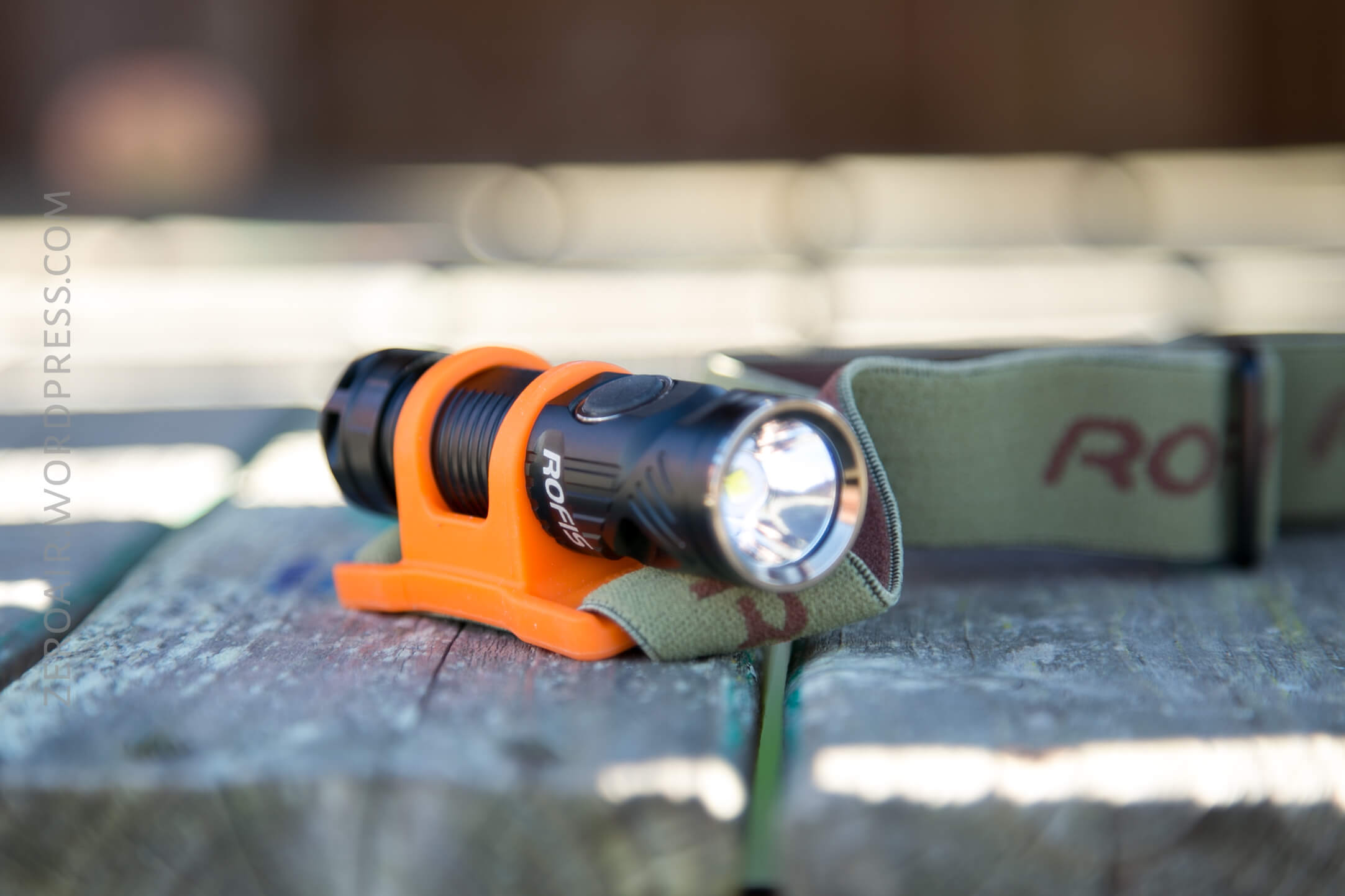 Rofis R1 Flashlight Review – ZeroAir Reviews