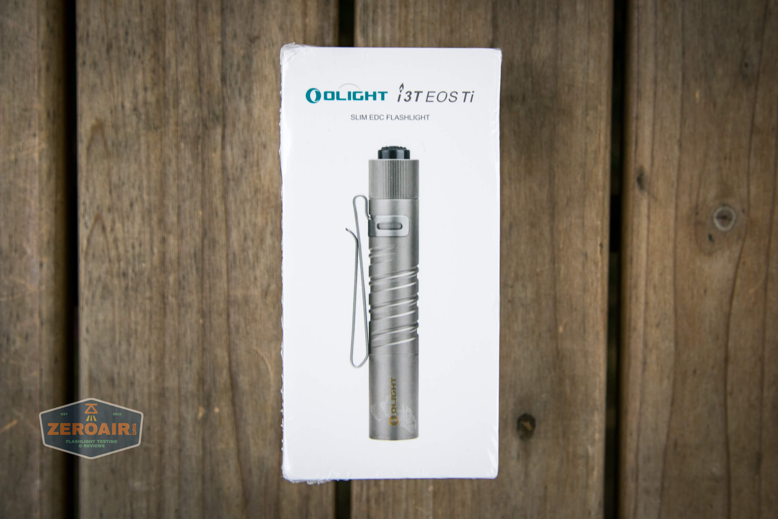 Olight i3t EOS Titanium AAA Review - ZeroAir Reviews
