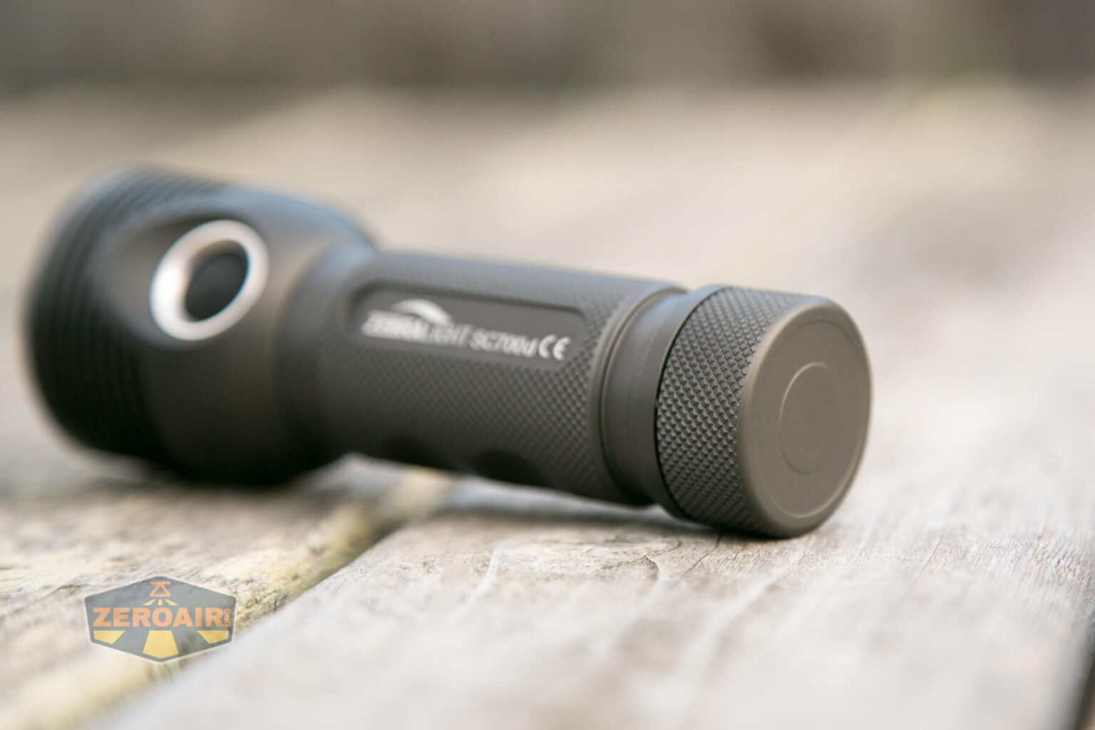 Zebralight SC700d Flashlight Review - ZeroAir Reviews