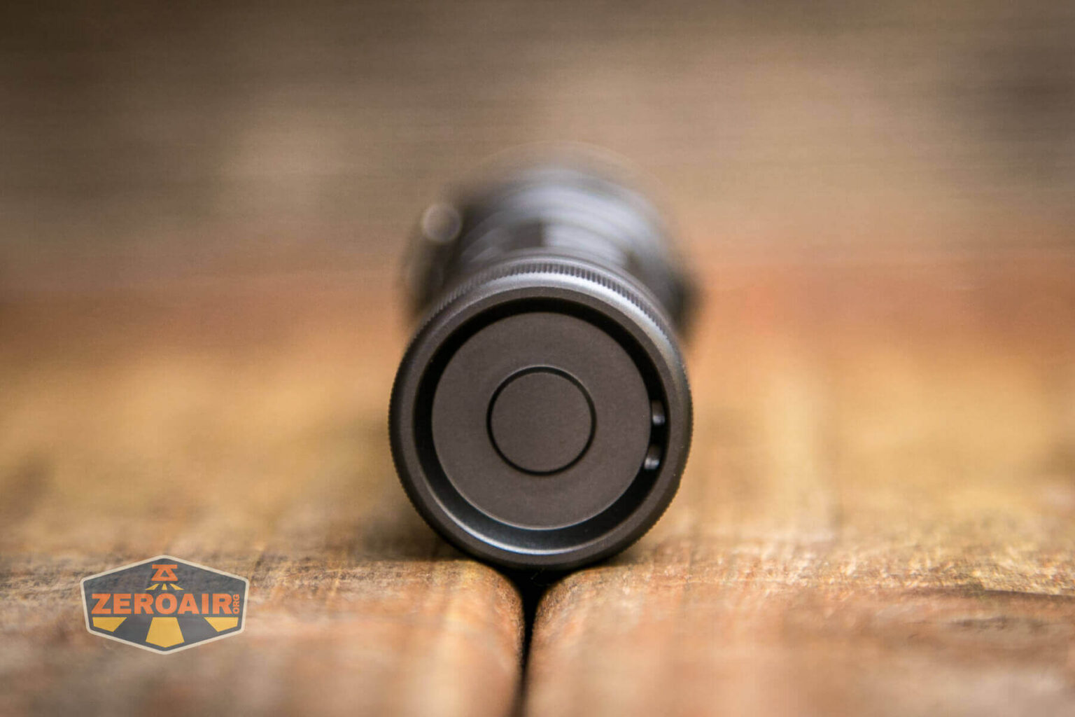 Skilhunt EC300 Flashlight Review - ZeroAir Reviews