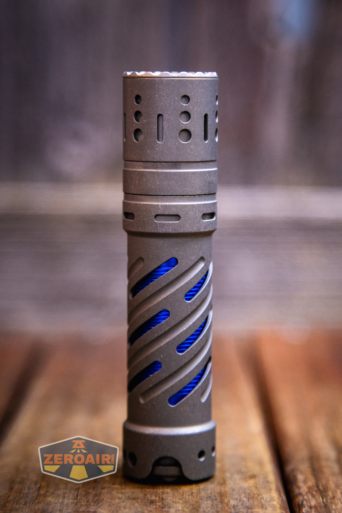 Acebeam E70 Mini Titanium Flashlight Review - ZeroAir Reviews