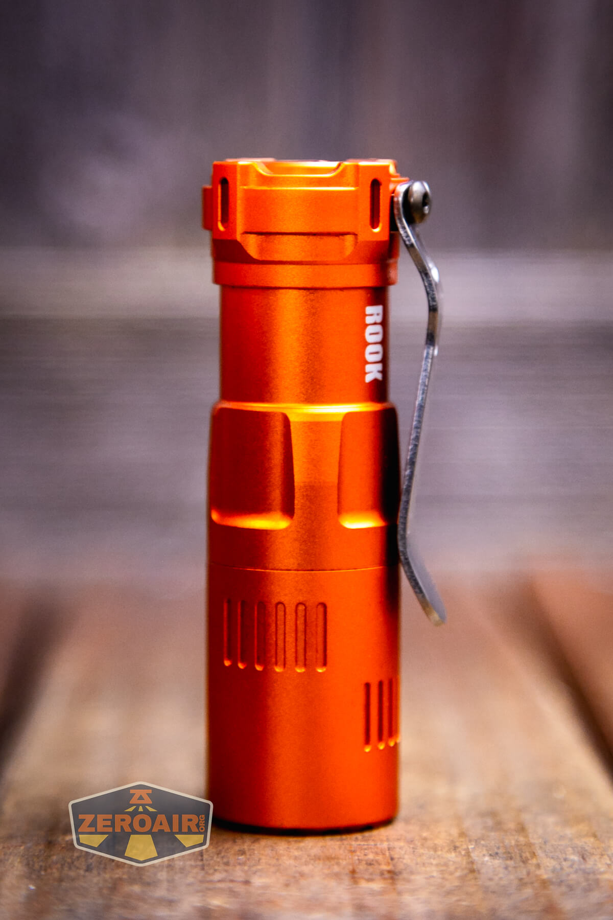 Vosteed x ReyLight Rook Cool White Flashlight Review - ZeroAir Reviews