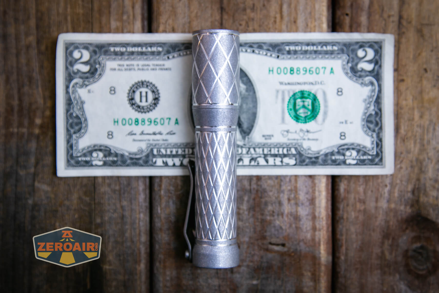 Laulima Diamond Slim Flashlight Review - ZeroAir Reviews