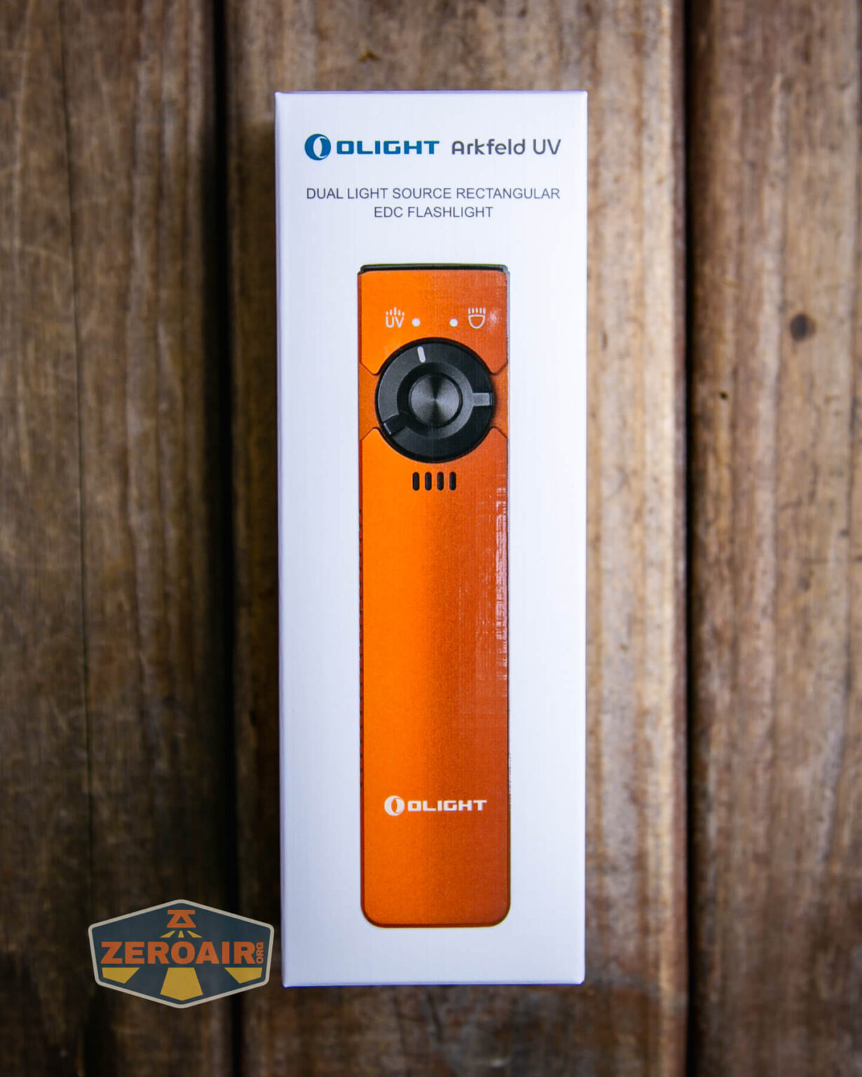 Olight Arkfeld Ultraviolet Cool White Flashlight Review - ZeroAir Reviews
