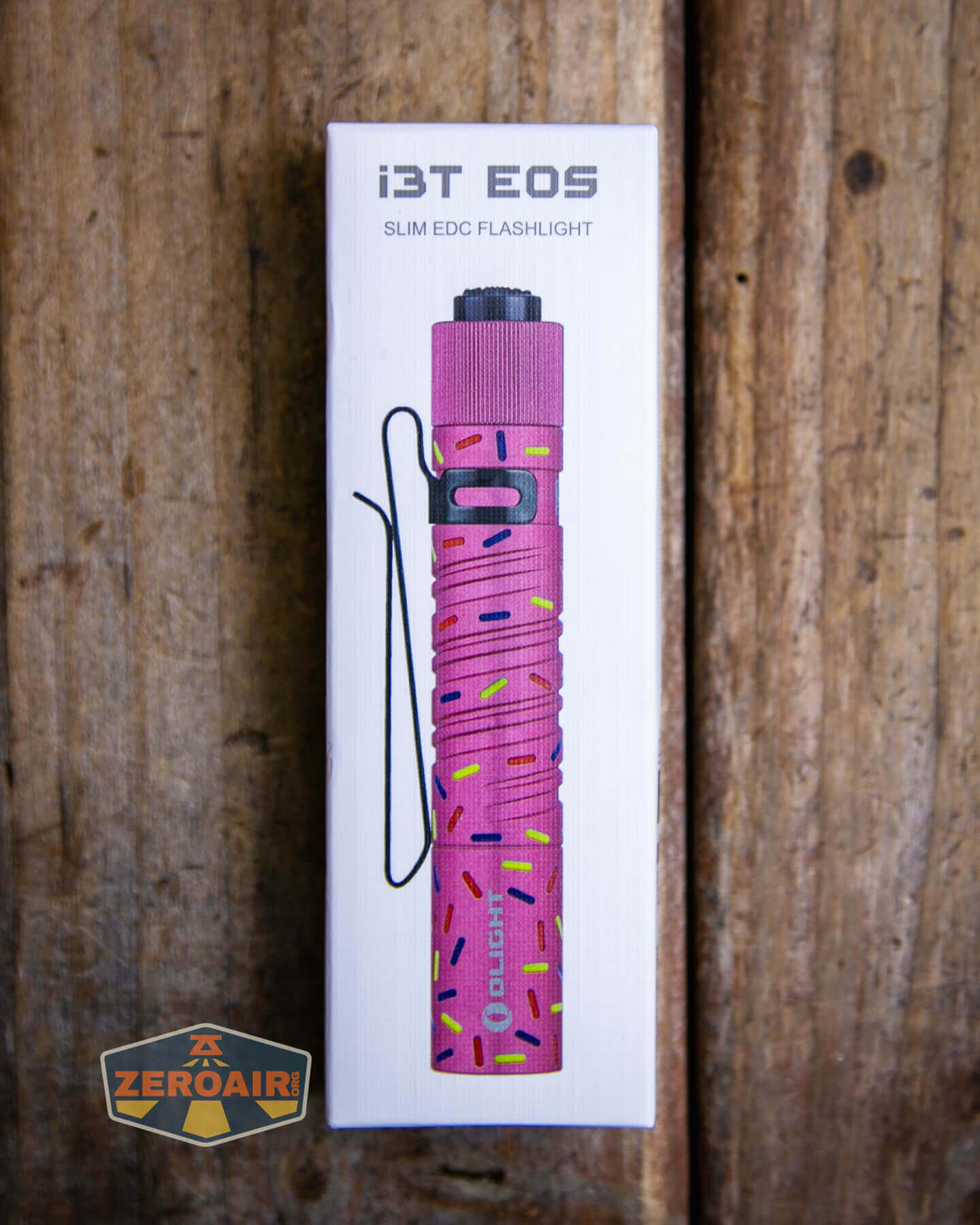 Olight i3T EOS Dessert Warrior Flashlight Review - ZeroAir Reviews