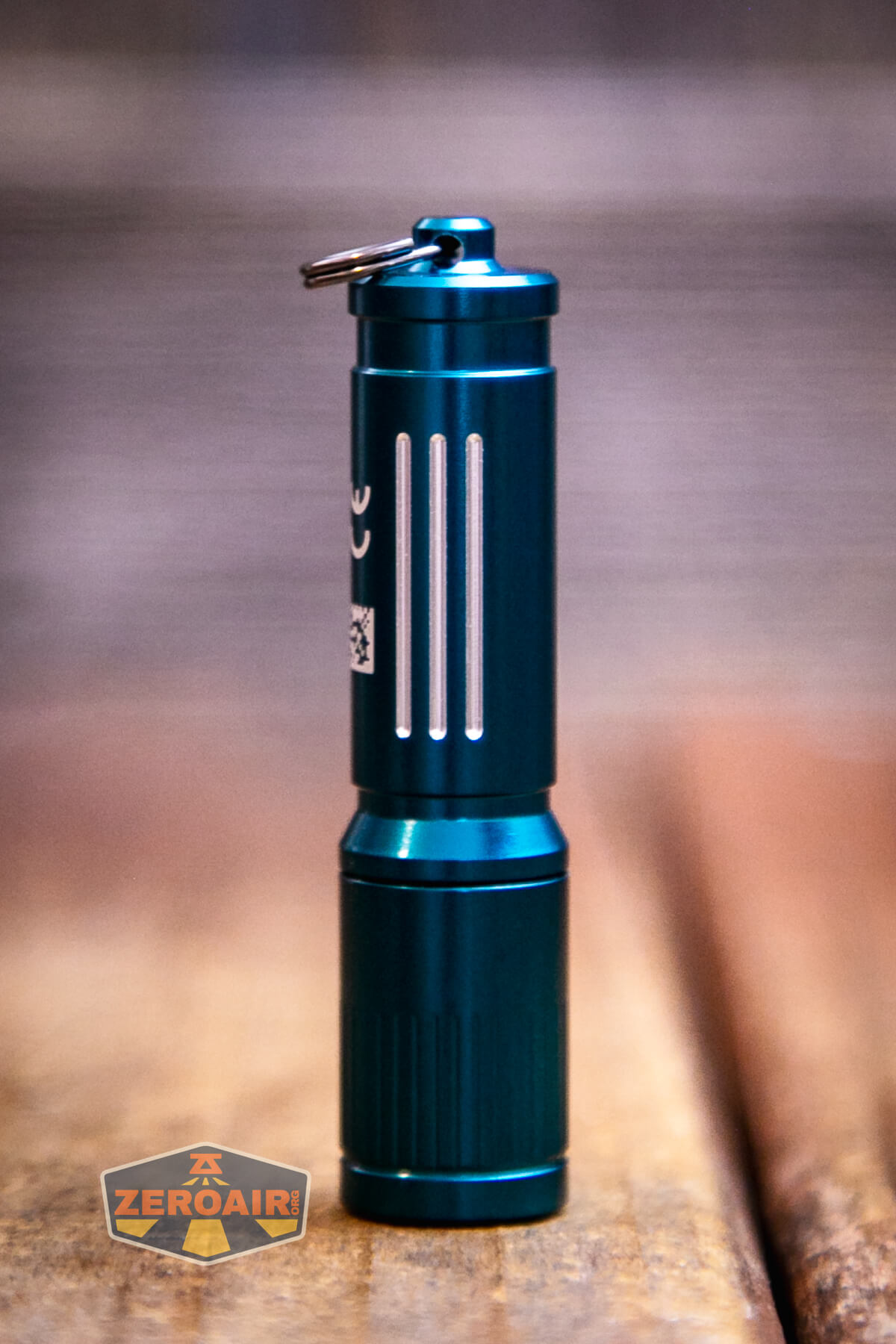 Olight i3E EOS AAA Flashlight Review - ZeroAir Reviews