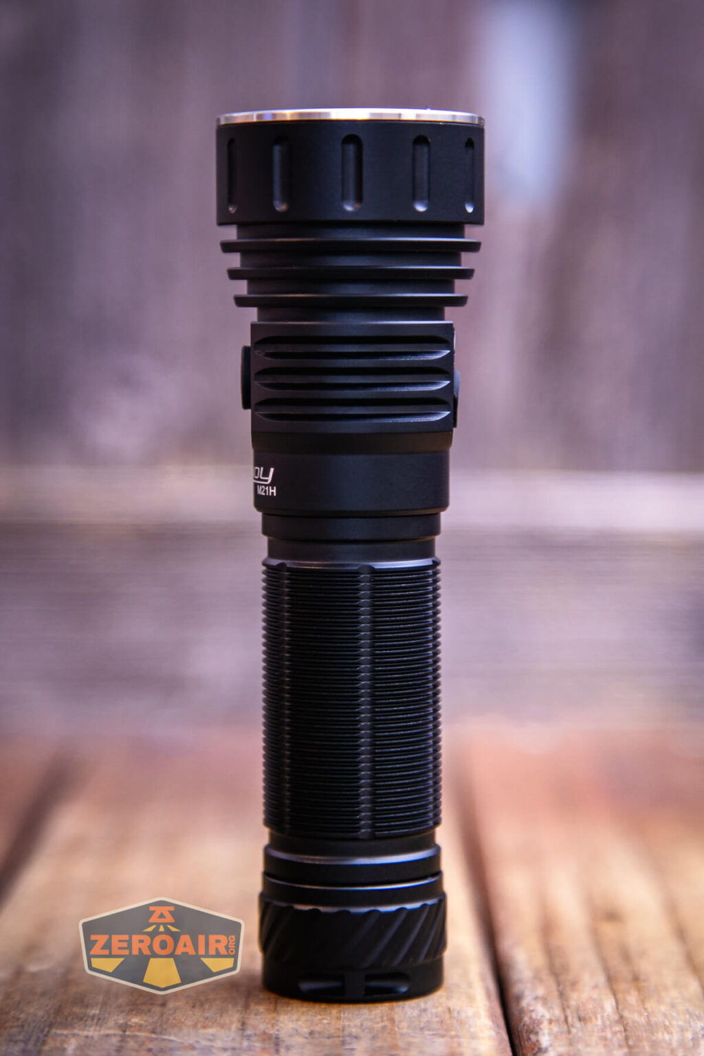 Convoy M21H Flashlight Review - ZeroAir Reviews