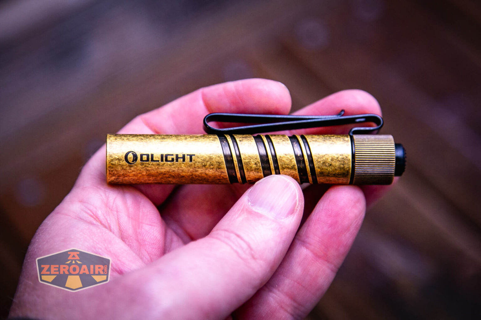 Olight i3T 2 EOS Flashlight Review - ZeroAir Reviews