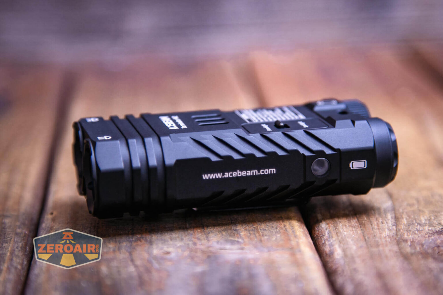 Acebeam - ZeroAir Reviews