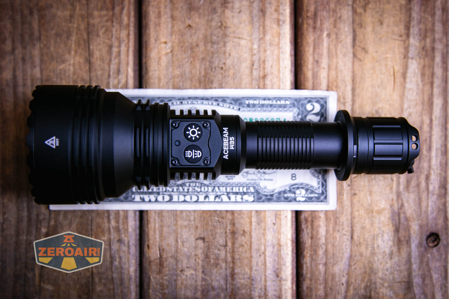 Acebeam W35 Zoom LEP Flashlight Review - ZeroAir Reviews