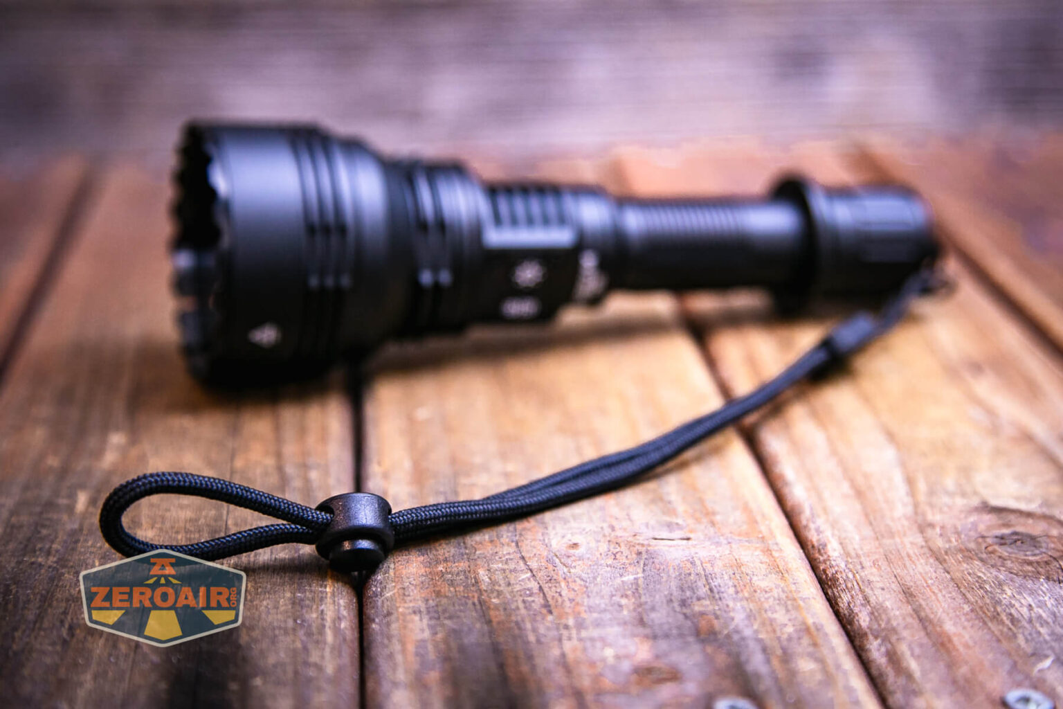 Acebeam W35 Zoom LEP Flashlight Review - ZeroAir Reviews
