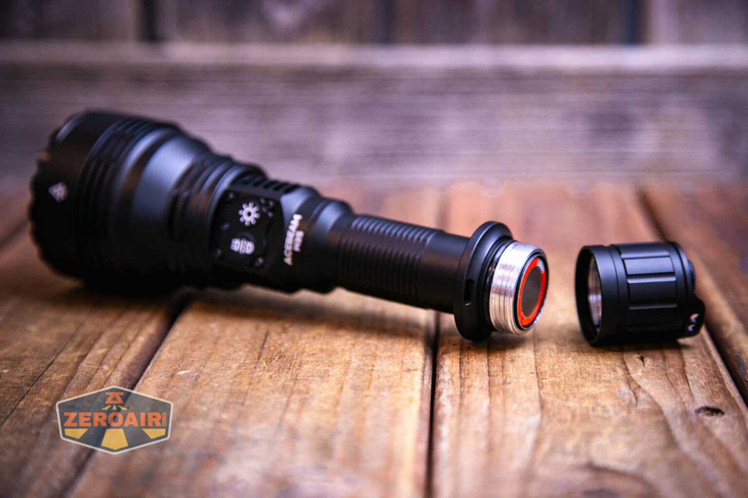 Acebeam W35 Zoom LEP Flashlight Review - ZeroAir Reviews