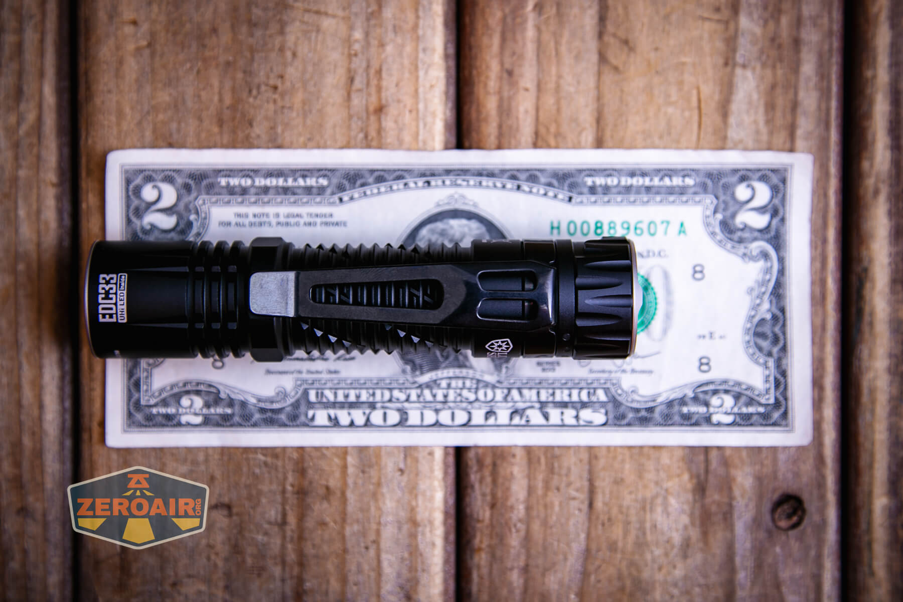 Nitecore EDC33 Rechargeable EDC Flashlight Review - ZeroAir Reviews