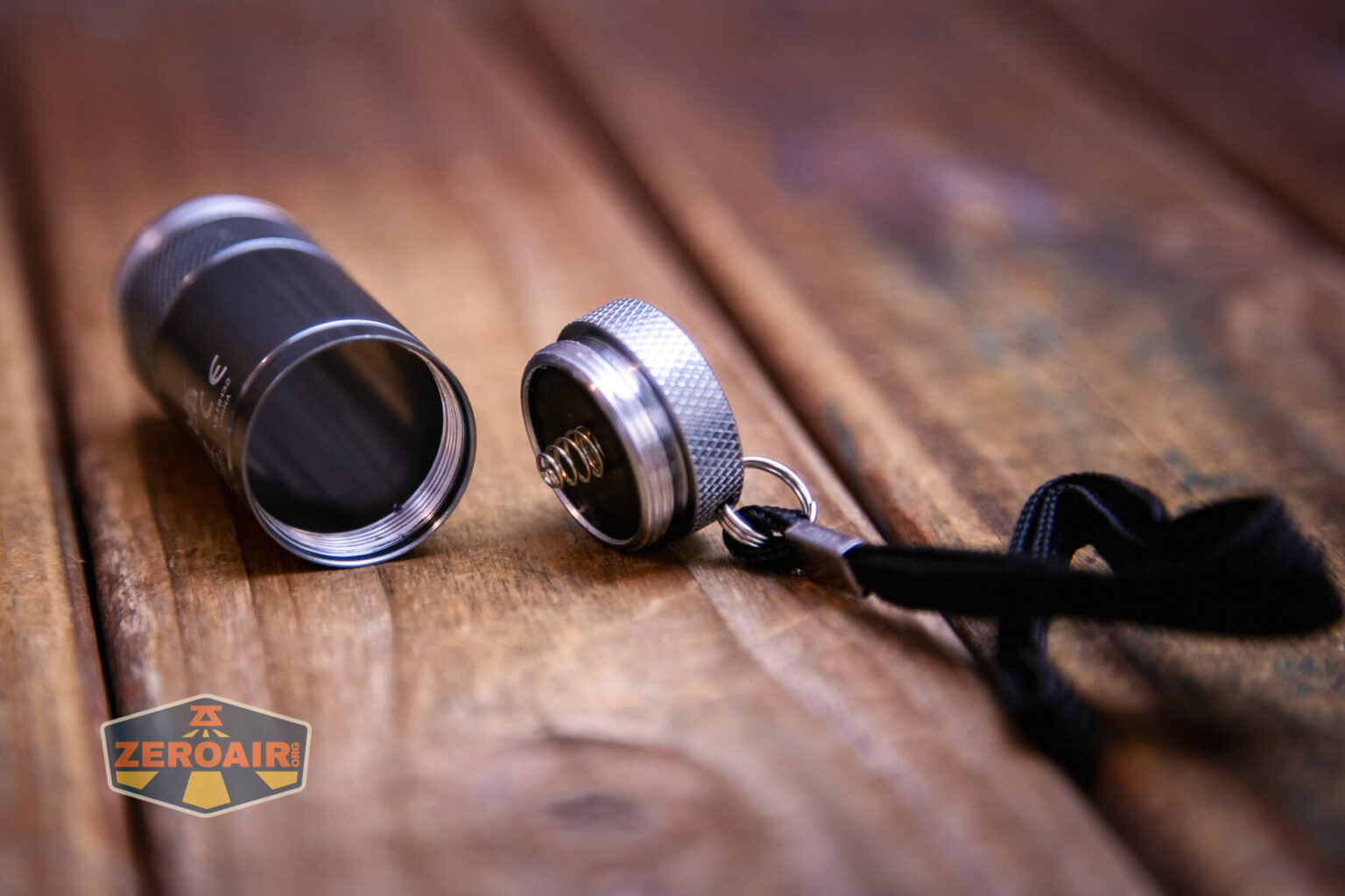 Eveready Compact Metal Flashlight Review - ZeroAir Reviews