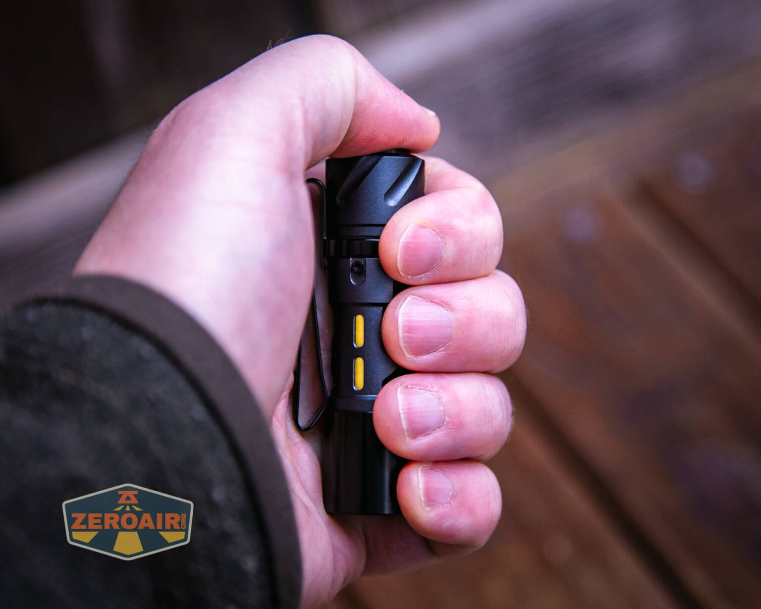 Loop Gear SK-03 Flashlight Review - ZeroAir Reviews