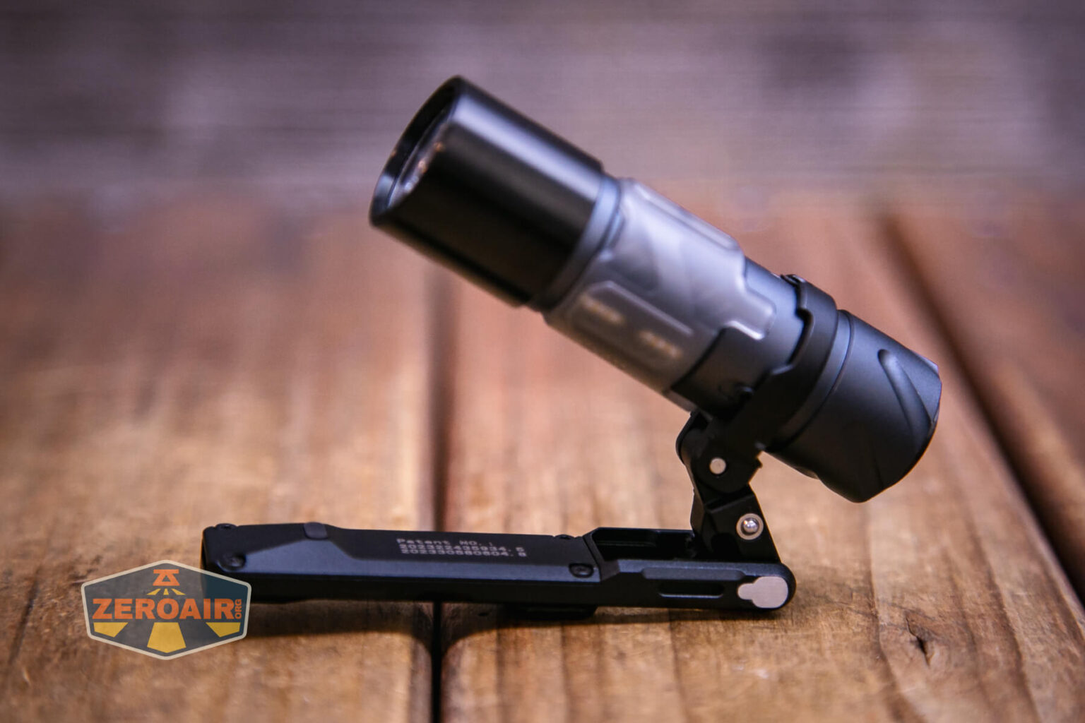 Loop Gear SK-03 Flashlight Review - ZeroAir Reviews