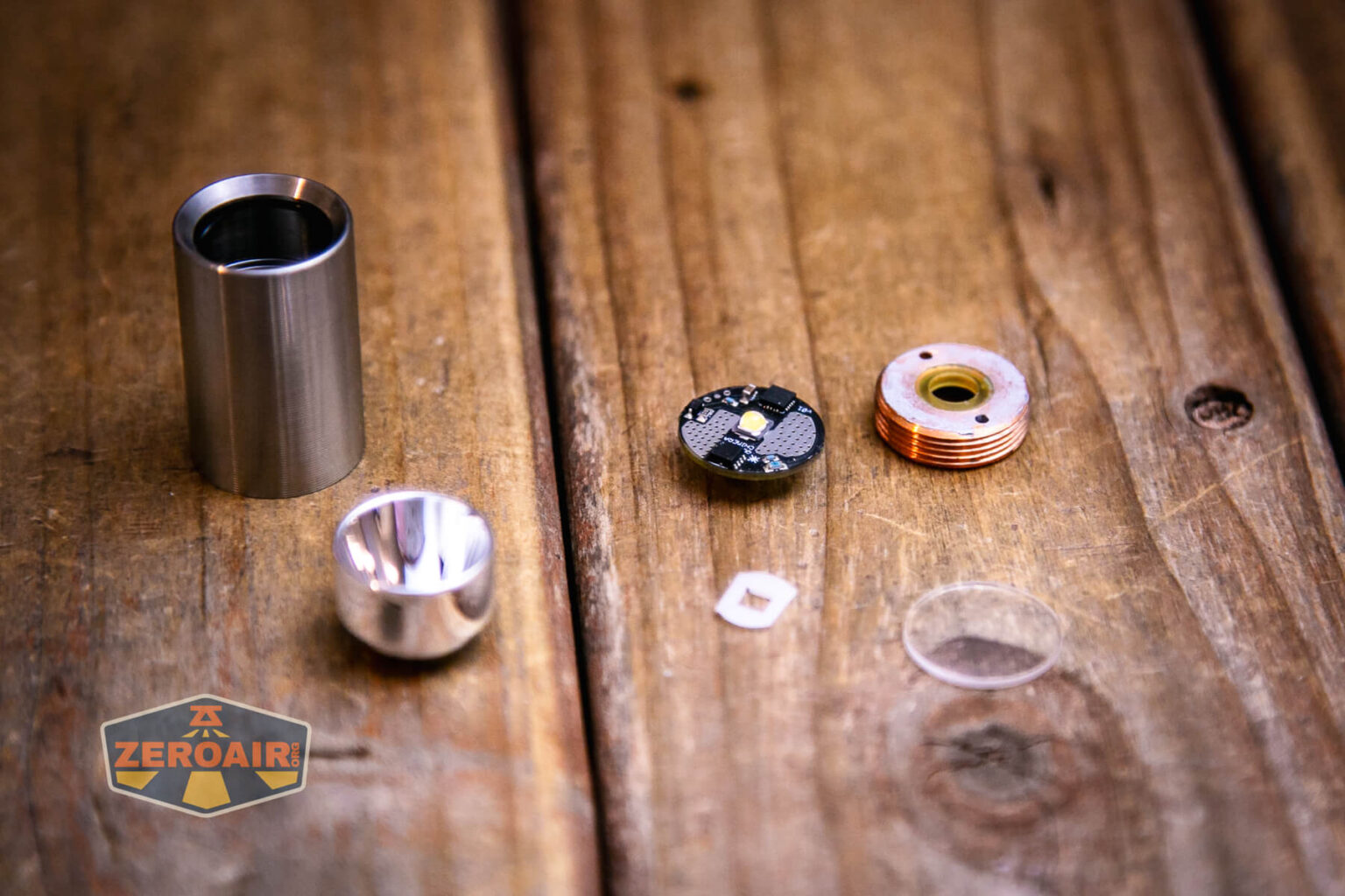 Tactile Turn Apollo Flashlight Review - ZeroAir Reviews