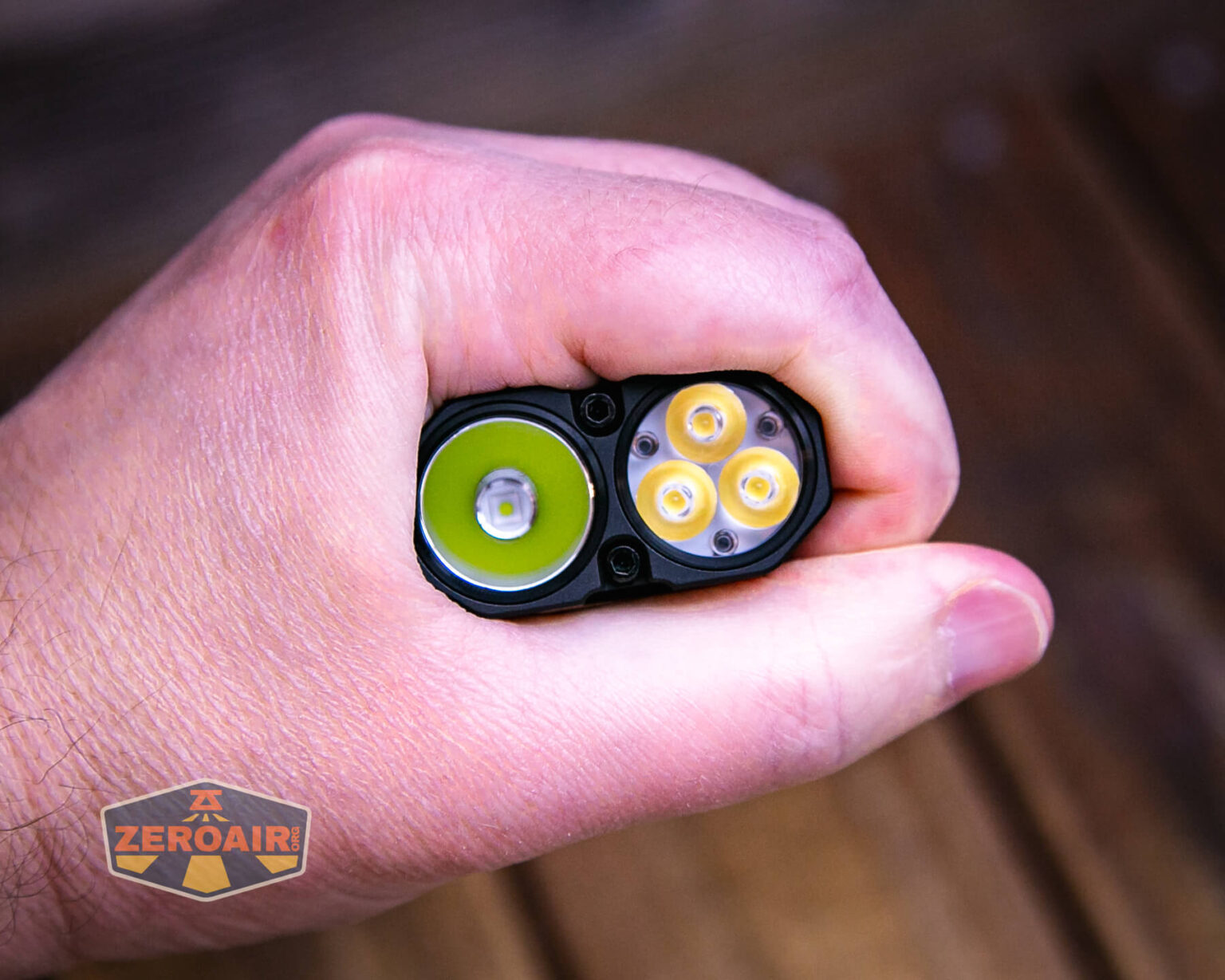 LoopGear SK-05 Pro Flashlight Review - ZeroAir Reviews