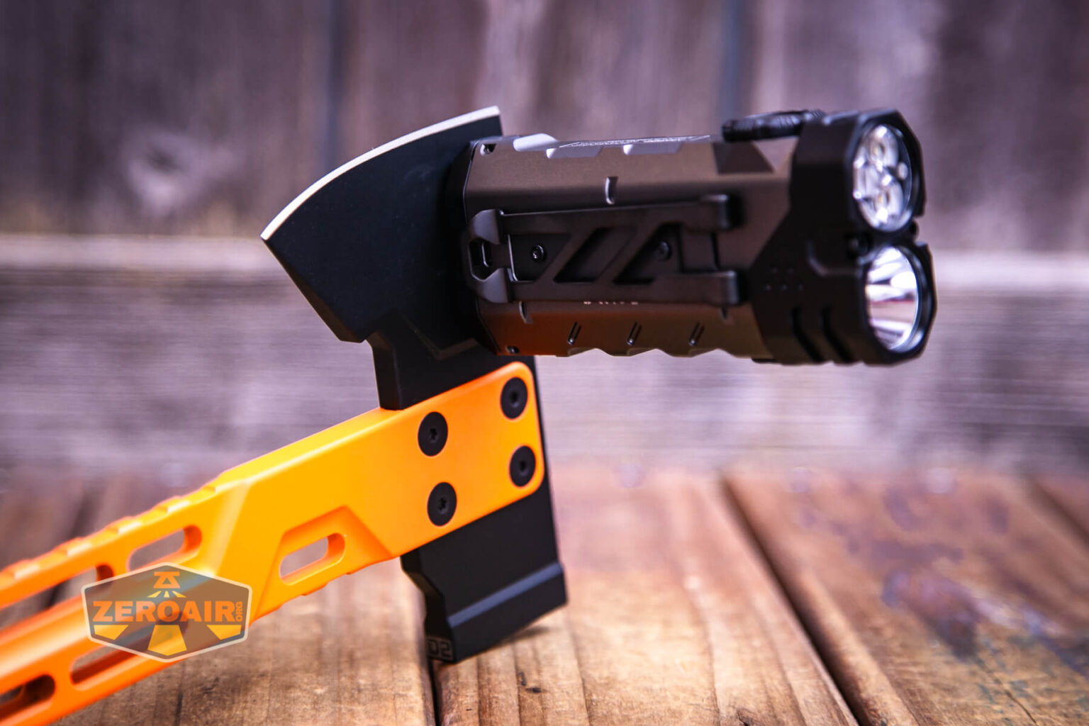 LoopGear SK-05 Pro Flashlight Review - ZeroAir Reviews